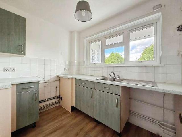 1 bed flat for sale