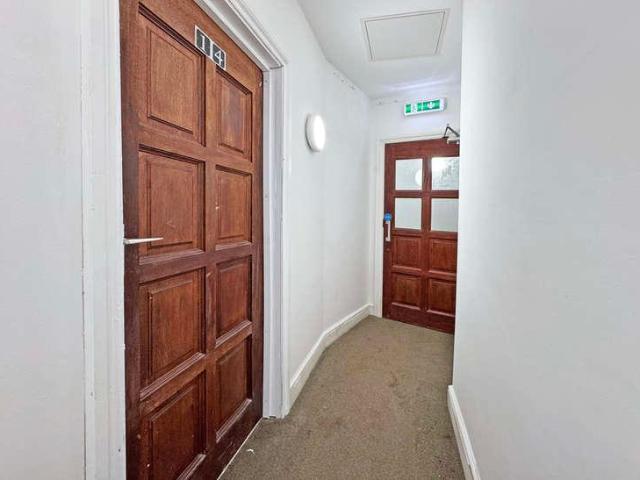 1 bed flat for sale