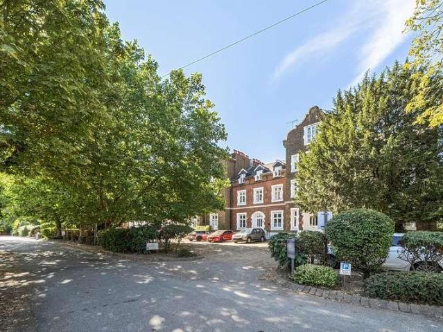 1 bed flat for sale