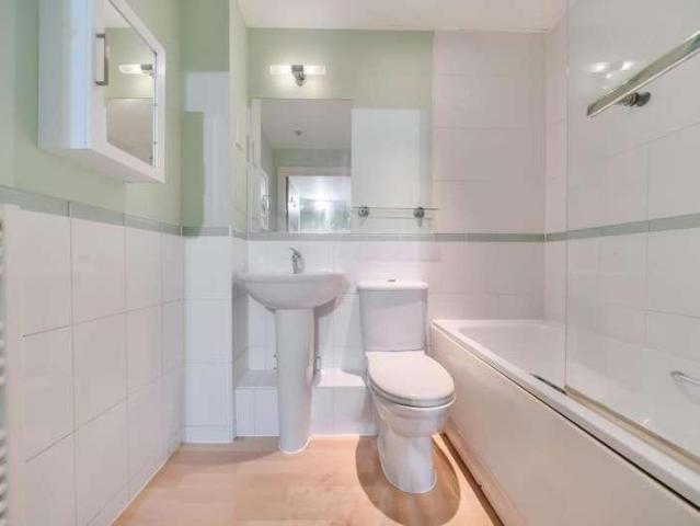 1 bed flat for sale