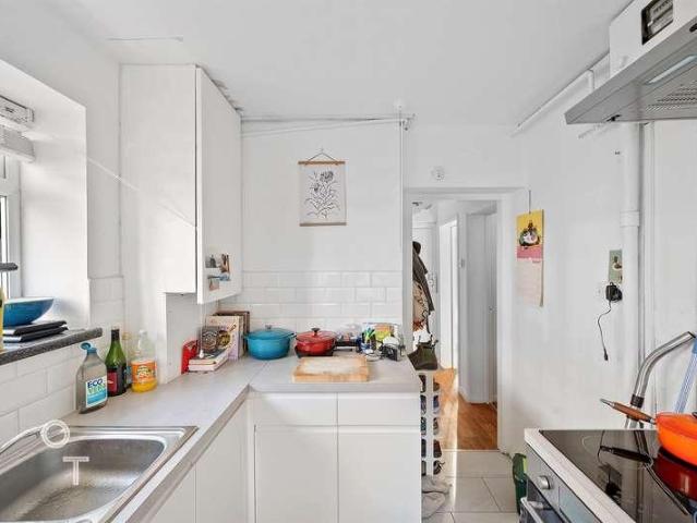 1 bed flat for sale