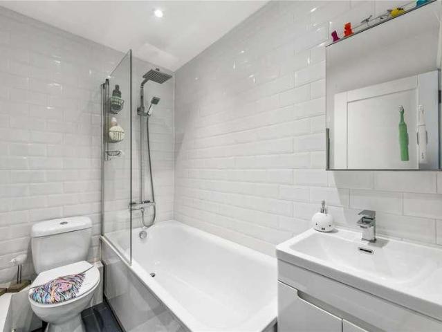 1 bed flat for sale