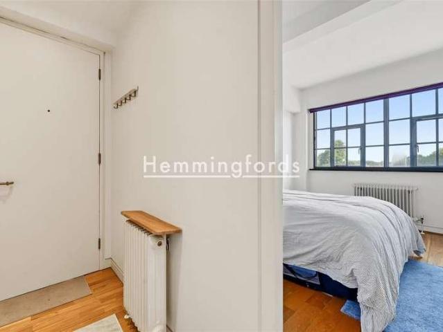 1 bed flat for sale
