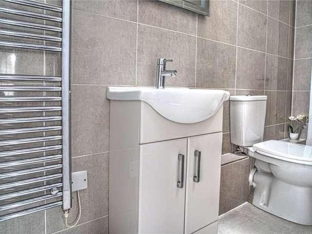 1 bed flat for sale