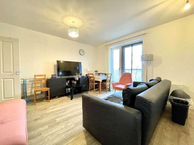 1 bed flat for sale