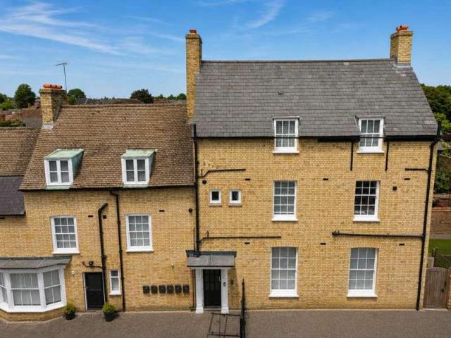 1 bed flat for sale
