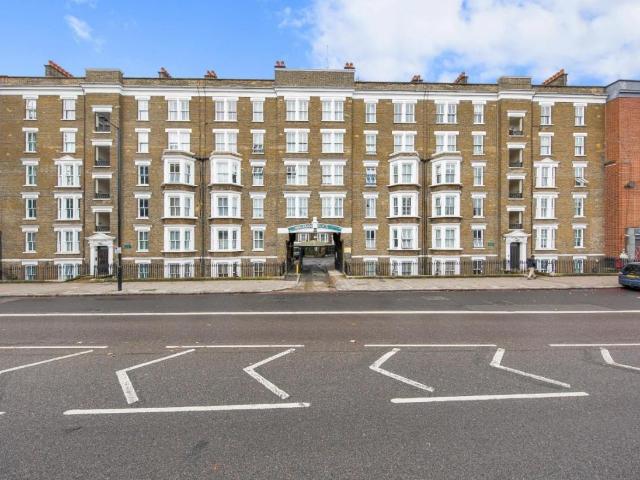 1 bed flat for sale