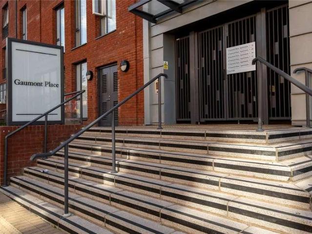 1 bed flat for sale