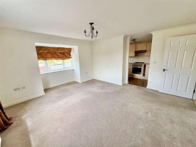 1 bed flat for sale
