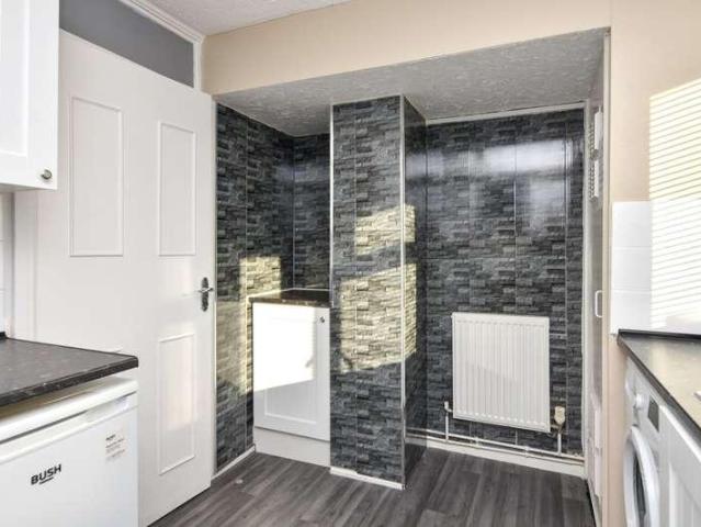 1 bed flat for sale