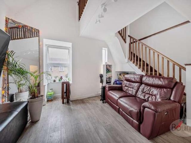 1 bed flat for sale