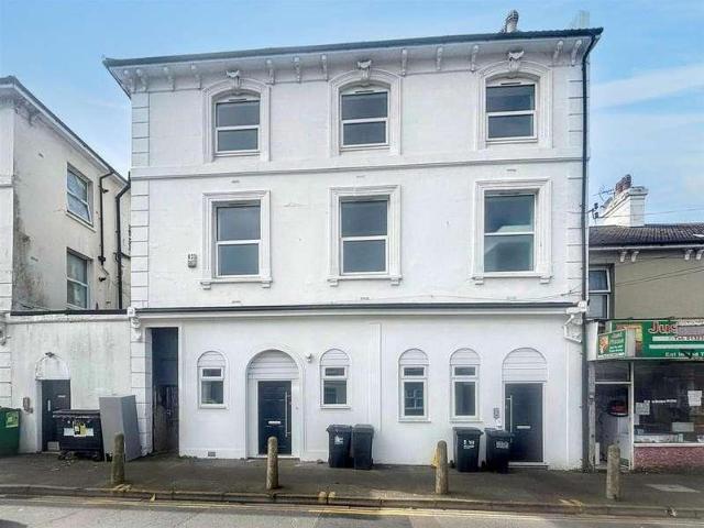 1 bed flat for sale
