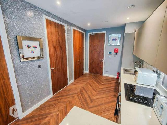 1 bed flat for sale