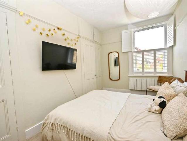 1 bed flat for sale