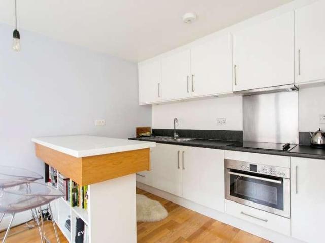 1 bed flat for sale