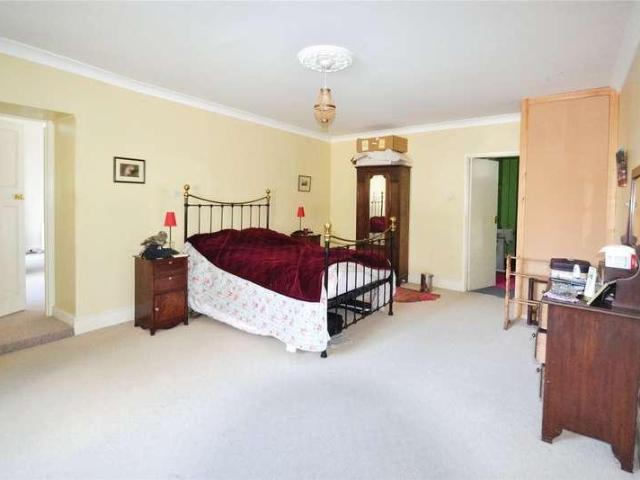 1 bed flat for sale