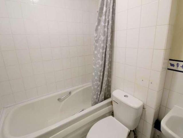 1 bed flat for sale