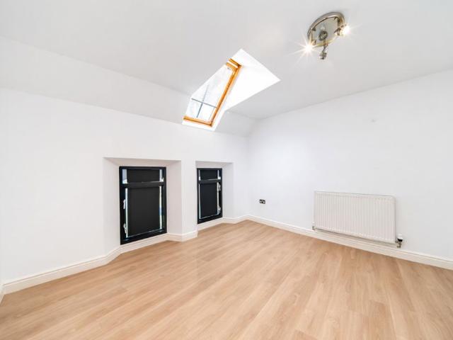 1 bed flat for sale