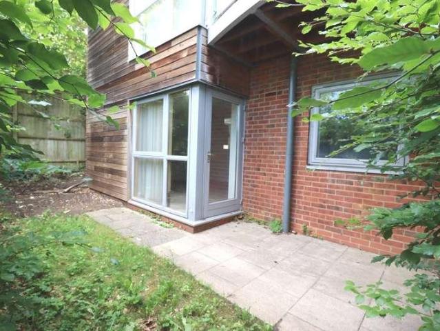 1 bed flat for sale