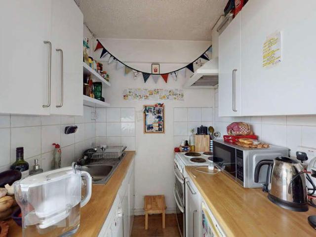 1 bed flat for sale