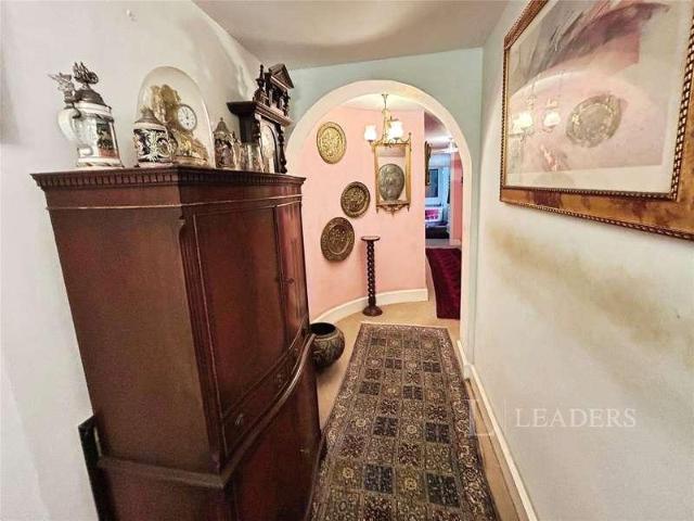 1 bed flat for sale