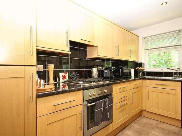 1 bed flat for sale