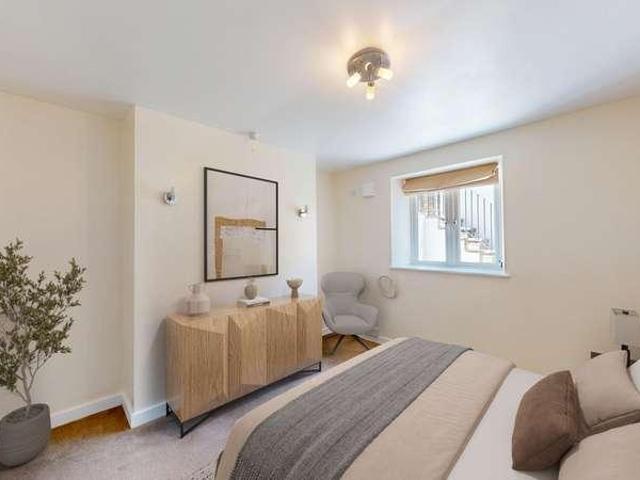 1 bed flat for sale