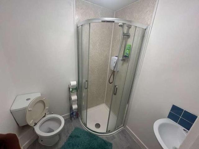 1 bed flat for sale