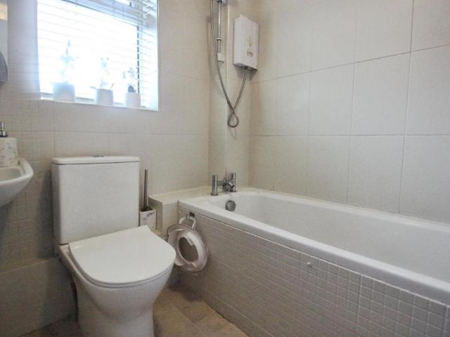 1 bed flat for sale