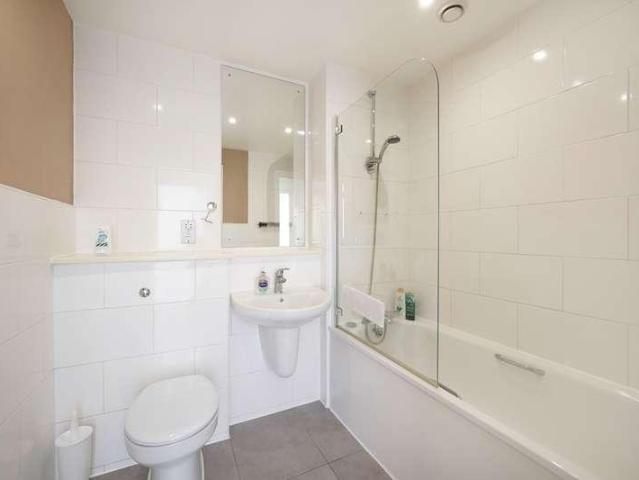 1 bed flat for sale