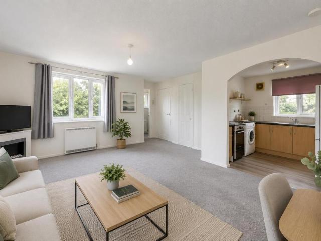 1 bed flat for sale