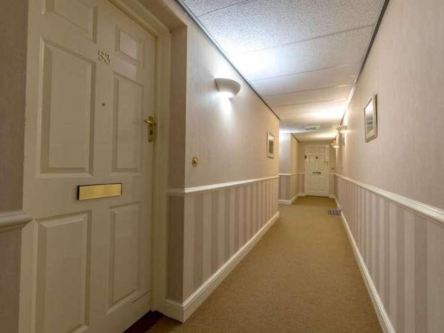 1 bed flat for sale