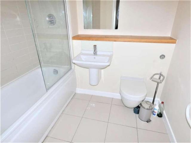 1 bed flat for sale