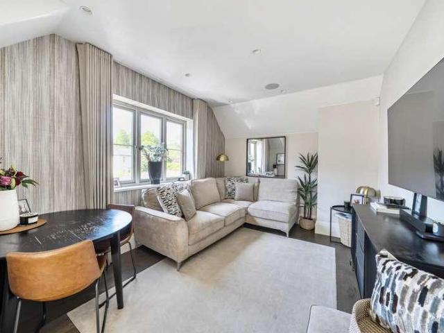 1 bed flat for sale