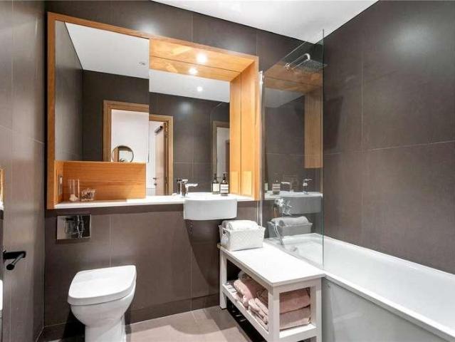 1 bed flat for sale