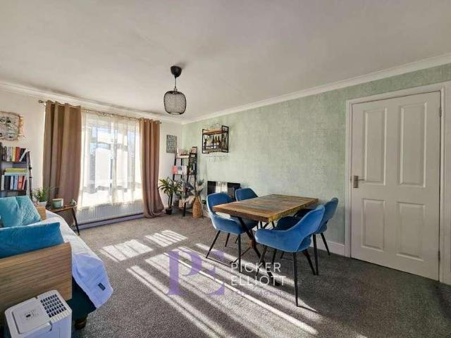 1 bed flat for sale