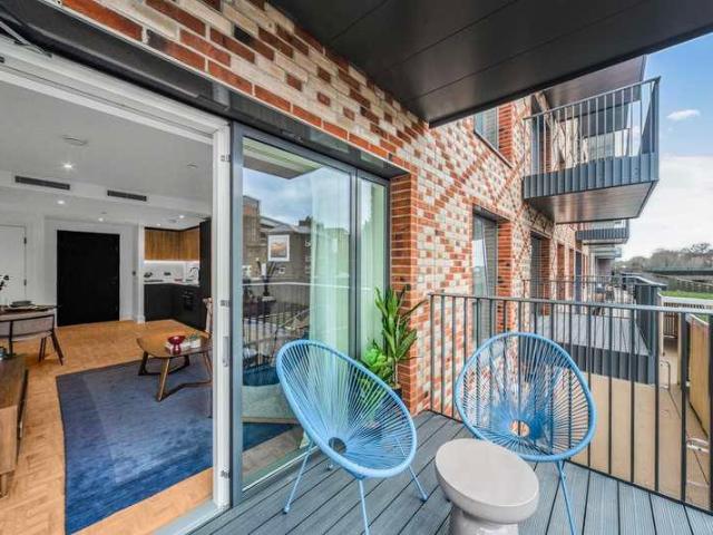 1 bed flat for sale