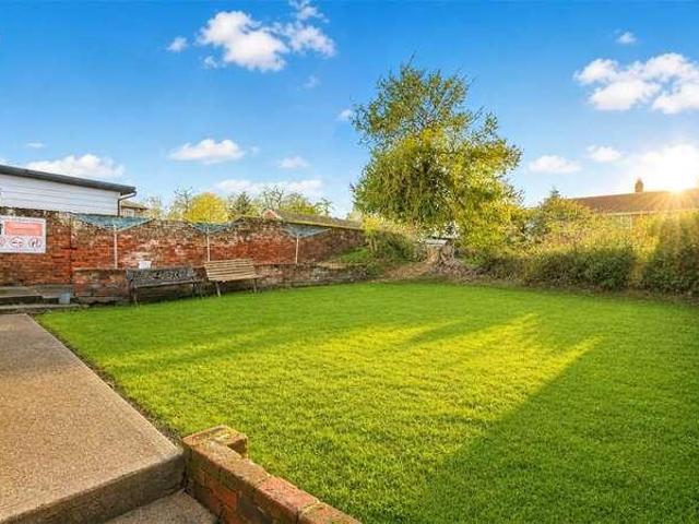 1 bed flat for sale
