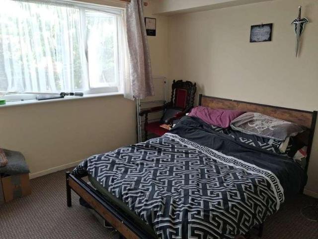 1 bed flat for sale