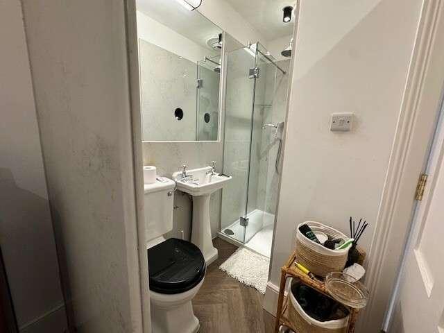 1 bed flat for sale