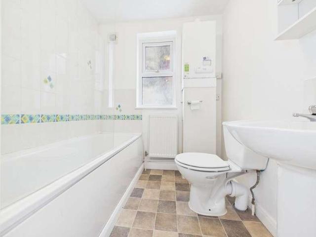 1 bed flat for sale