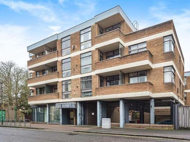 1 bed flat for sale