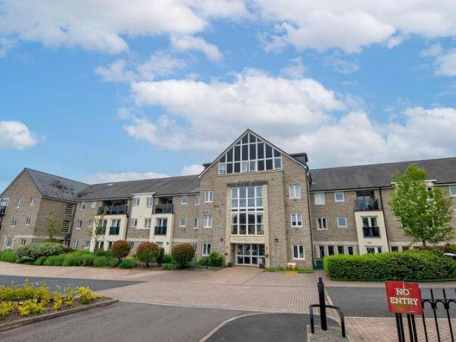 1 bed flat for sale