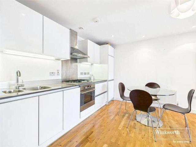 1 bed flat for sale