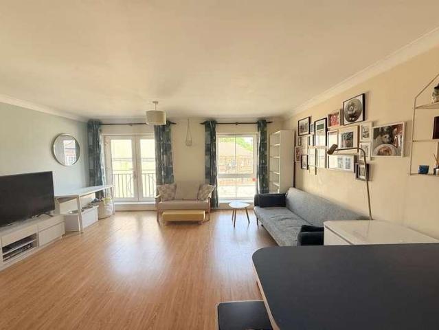 1 bed flat for sale