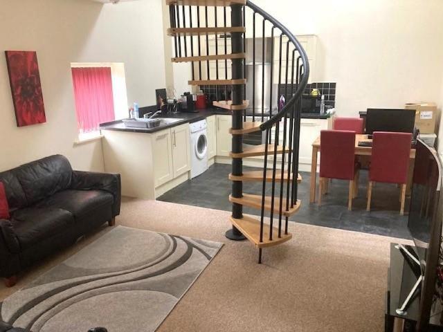 1 bed flat for sale
