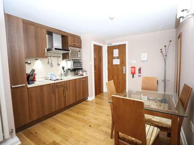 1 bed flat for sale