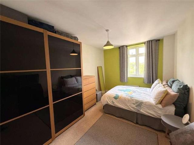 1 bed flat for sale