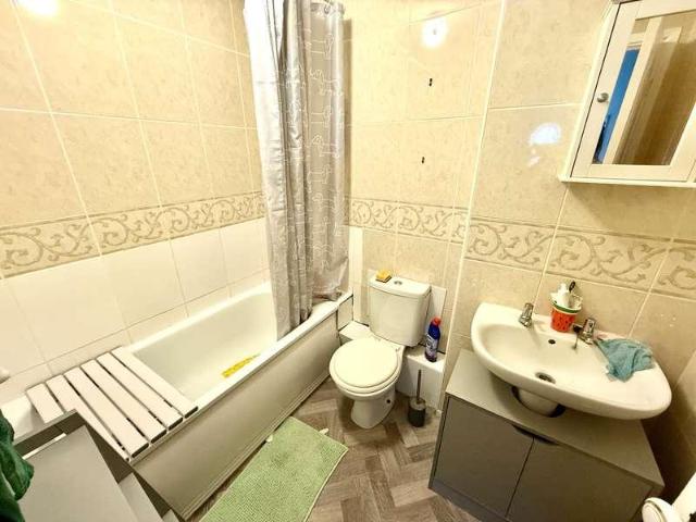 1 bed flat for sale