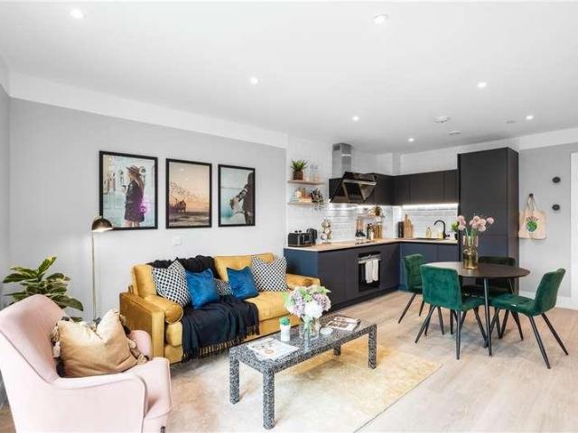 1 bed flat for sale